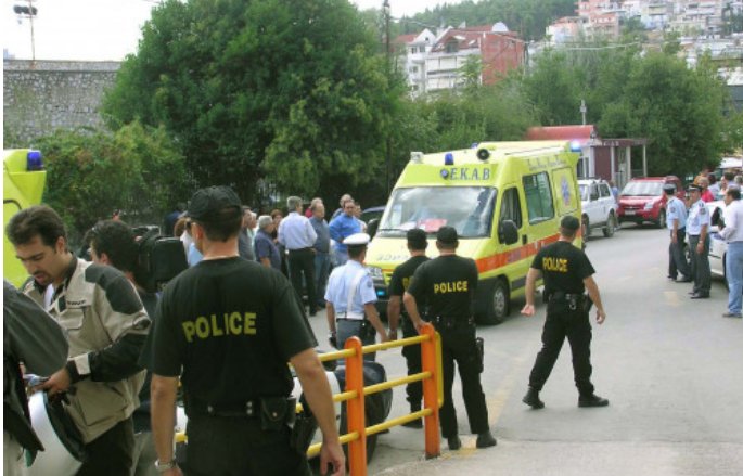 ΣΧΟΛΙΚΗ ΕΚΔΡΟΜΗ ΠΗΡΕ ΑΠΡΟΒΛΕΠΤΗ ΤΡΟΠΗ - ΤΡΙΗΜΕΡΗ ΑΠΟΒΟΛΗ ΣΕ ΔΥΟ ΜΑΘΗΤΕΣ ...