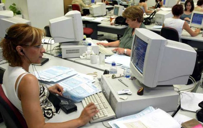 ΠΟΙΟΙ ΥΠΑΛΛΗΛΟΙ ΜΟΝΙΜΟΠΟΙΟΥΝΤΑΙ ΜΕ ΤΟ ΝΟΜΟ ΓΙΑ ΤΗΝ ΚΙΝΗΤΙΚΟΤΗΤΑ | TASTV ...
