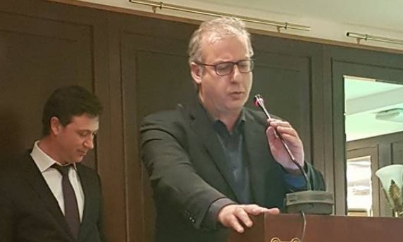 Ο Γ. ΣΗΦΑΚΗΣ ΠΑΡΕΥΡΕΘΗΚΕ ΚΑΙ ΧΑΙΡΕΤΙΣΕ ΤΗΝ ΕΚΔΗΛΩΣΗ ΤΟΥ ΣΥΝΔΕΣΜΟΥ ...
