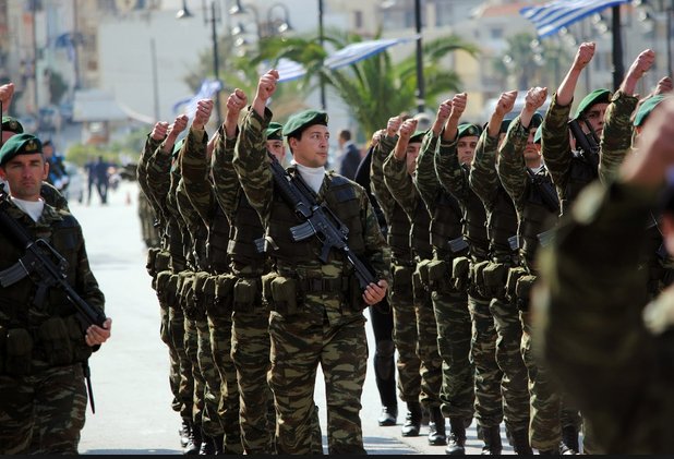 ΟΙ ΣΤΡΑΤΙΩΤΙΚΟΙ ΖΗΤΟΥΝ ΙΣΟΤΗΤΑ ΜΕ ΤΟΥΣ ΔΗΜΟΣΙΟΥΣ ΥΠΑΛΛΗΛΟΥΣ | TASTV.gr ...