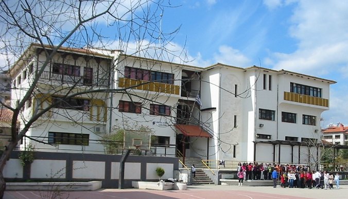 ΕΔΕΣΣΑ : ΚΑΝΟΝΙΚΑ ΤΑ ΜΑΘΗΜΑΤΑ ΑΥΡΙΟ 16-1-2017 ΣΕ ΟΛΑ ΤΑ ΣΧΟΛΕΙΑ | TASTV ...