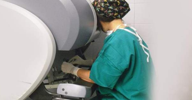 ΕΝΔΟΣΚΟΠΙΚΗ ΧΕΙΡΟΥΡΓΙΚΗ: ΧΩΡΙΣ ΦΟΒΟ, ΧΩΡΙΣ ΠΟΝΟ | TASTV.gr | Τα νέα της ...