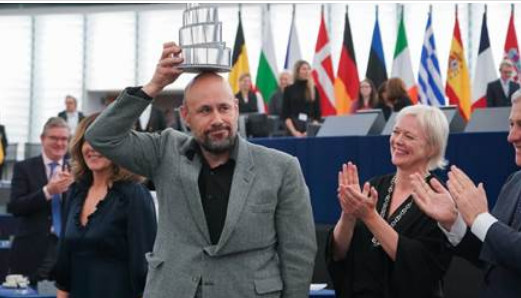 Η ΤΑΙΝΙΑ «ΓΥΝΑΙΚΑ ΣΕ ΠΟΛΕΜΟ» ΚΕΡΔΙΖΕΙ ΤΟ ΚΙΝΗΜΑΤΟΓΡΑΦΙΚΟ ΒΡΑΒΕΙΟ LUX ...
