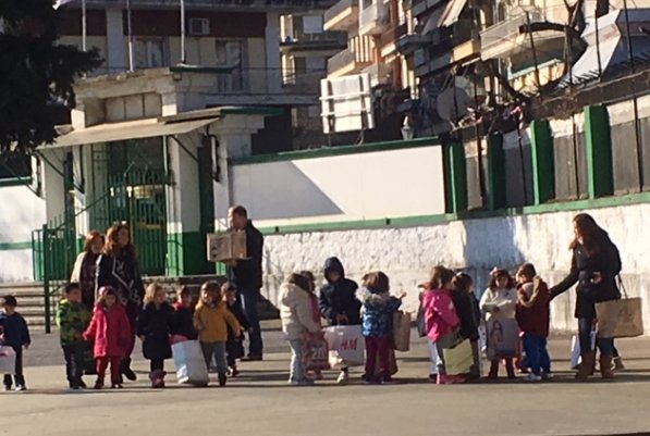 ΕΔΕΣΣΑ : ΦΙΛΑΝΘΡΩΠΙΚΗ ΕΚΔΗΛΩΣΗ : «ΧΑΡΙΣΕ ΕΝΑ ΔΩΡΟ ΣΤΟΝ ΑΓΝΩΣΤΟ ΦΙΛΟ ΣΟΥ ...