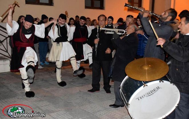 ΤΟ ΕΘΙΜΟ ΤΩΝ ΚΑΠΕΤΑΝΑΙΩΝ ΑΝΑΒΙΩΣΕ Ο ΣΥΛΛΟΓΟΣ ΒΛΑΧΩΝ ΒΕΡΟΙΑΣ ...