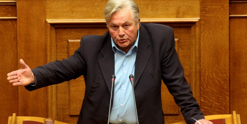 AΠΕΙΛΟΥΝ ΤΟΝ ΠΑΠΑΧΡΙΣΤΟΠΟΥΛΟ «ΟΤΙ ΘΑ ΒΡΟΥΝ ΤΟ ΚΕΦΑΛΙ ΤΟΥ ΣΕ ΧΑΝΤΑΚΙ ...