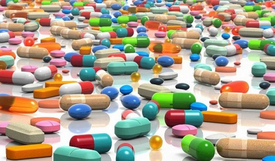 ΣΤΗ ΒΟΥΛΗ Η ΔΙΚΟΓΡΑΦΙΑ ΚΑΤΑ 3 ΥΠΟΥΡΓΩΝ ΓΙΑ ΤΑ 241 ΕΚ ΣΤΑ ΦΑΡΜΑΚΑ ...
