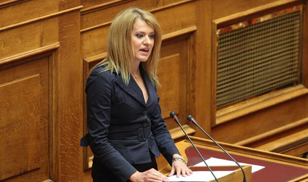 Θ.ΤΖΑΚΡΗ «Η ΚΥΒΕΡΝΗΣΗ ΜΗΤΣΟΤΑΚΗ ΕΙΝΑΙ "ΒΙΤΡΙΝΑ". Η ΕΛΛΑΔΑ ΚΥΒΕΡΝΑΤΑΙ ...