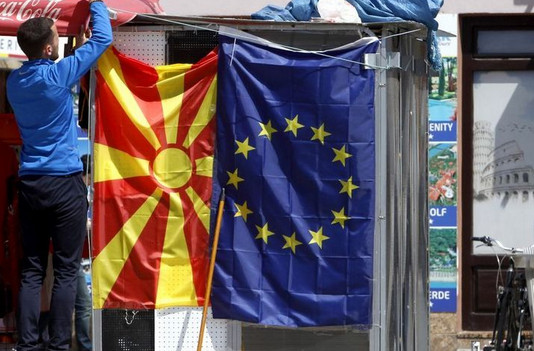 «ΌΧΙ» ΣΕ ΒΟΡΕΙΑ ΜΑΚΕΔΟΝΙΑ ΚΑΙ ΑΛΒΑΝΙΑ ΓΙΑ ΕΝΤΑΞΗ ΣΤΗΝ ΕΥΡΩΠΑΙΚΗ ΕΝΩΣΗ ...