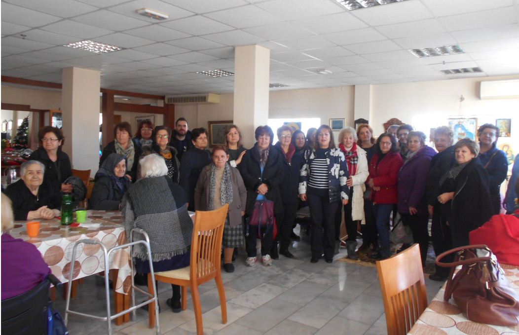 ΤΟ ΚΑΠΗ ΕΔΕΣΣΑΣ ΜΟΙΡΑΣΕ ΔΩΡΑ ΚΑΙ ΤΗΝ ΑΓΑΠΗ ΤΟΥ ΣΤΟ ΓΗΡΟΚΟΜΕΙΟ ΕΔΕΣΣΑΣ ...