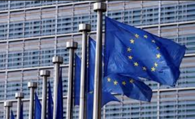 ΕΥΡΩΒΑΡΟΜΕΤΡΟ: ΤΑ ΑΝΘΡΩΠΙΝΑ ΔΙΚΑΙΩΜΑΤΑ ΚΟΡΥΦΑΙΑ ΑΞΙΑ ΤΗΣ ΕΕ ΓΙΑ ΤΟΥΣ ...