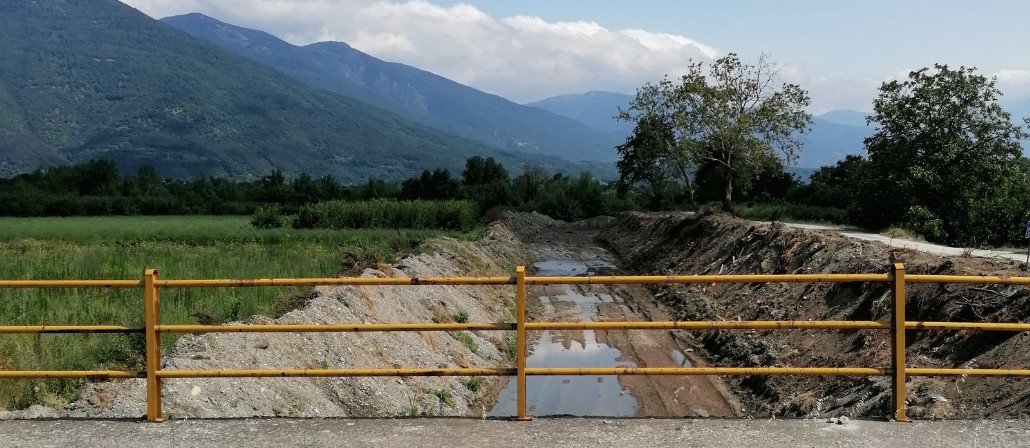 ΕΡΓΑΣΙΕΣ ΚΑΘΑΡΙΣΜΟΥ ΡΕΜΑΤΩΝ ΑΠΟ ΤΗΝ Π.Ε. ΠΕΛΛΑΣ | TASTV.gr | Τα νέα της ...