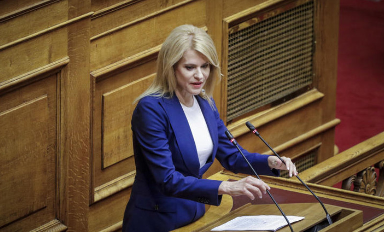 ΘΕΟΔΩΡΑ ΤΖΑΚΡΗ ΣΕ ΝΔ: «ΣΠΑΤΕ ΚΑΘΗΜΕΡΙΝΑ ΤΟ ΠΑΓΚΟΣΜΙΟ ΡΕΚΟΡ ΕΝΤΕΤΑΛΜΕΝΗΣ ...