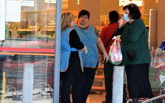 ΜΑΣΚΑ ΣΤΑ SUPER MARKET ΑΝΑΜΕΝΟΝΤΑΙ ΝΕΕΣ ΟΔΗΓΙΕΣ ΓΙΑ ΤΟ ΠΟΥ ΚΑΙ ΕΩΣ ΠΟΤΕ ...