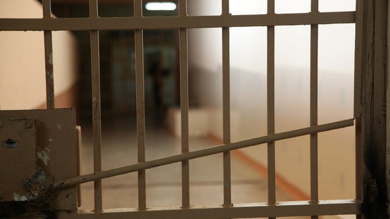 ΈΔΕΣΣΑ :ΣΤΗ ΦΥΛΑΚΗ ΑΛΒΑΝΟΣ ΠΟΥ ΑΣΕΛΓΗΣΕ ΣΕ 10ΧΡΟΝΟ | TASTV.gr | Τα νέα ...