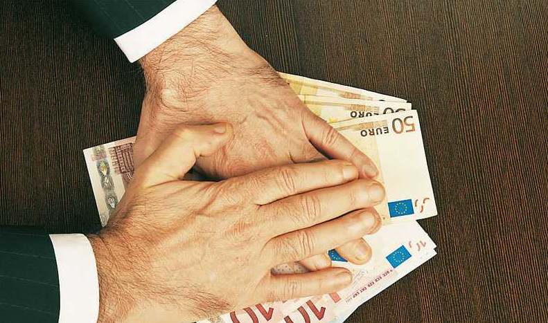ΠΟΣΟ ΕΦΑΠΑΞ ΘΑ ΠΑΡΟΥΝ ΟΣΟΙ ΕΡΓΑΖΟΝΤΑΙ ΣΕ 31 ΤΑΜΕΙΑ -ΤΙ ΙΣΧΥΕΙ ΓΙΑ ...