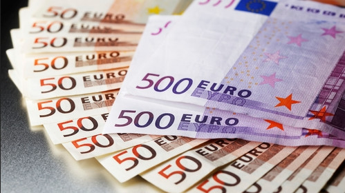 ΜΠΗΚΑΝ ΣΤΟ ΛΟΓΑΡΙΑΣΜΟ ΤΟΥ 150.000 ΕΥΡΩ ΚΑΙ ΕΚΑΝΕ ΤΟ ΚΟΡΟΙΔΟ ΓΙΑ ...