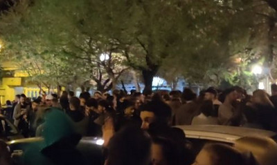 ΌΛΗ Η ΕΛΛΑΔΑ ΕΝΑ… ΚΟΡΟΝΟΠΑΡΤΙ – Η ΕΠΙΚΙΝΔΥΝΗ ΜΟΔΑ ΤΩΝ ΝΕΩΝ [ΒΙΝΤΕΟ ...