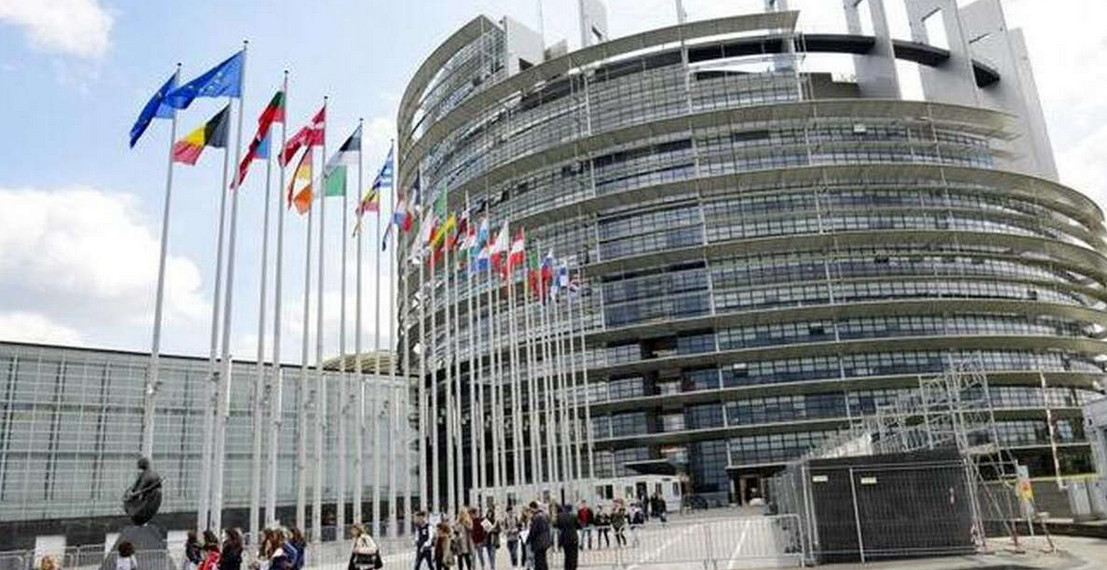 ΕΥΡΩΒΑΡΟΜΕΤΡΟ: ΚΟΝΔΥΛΙΑ ΑΝΑΚΑΜΨΗΣ ΜΟΝΟ ΓΙΑ ΧΩΡΕΣ ΠΟΥ ΣΕΒΟΝΤΑΙ ΤΟ ΚΡΑΤΟΣ ...
