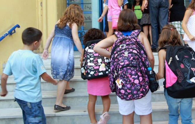 ΟΛΟΗΜΕΡΑ ΣΧΟΛΕΙΑ ΜΕΧΡΙ ΤΙΣ 6 ΤΟ ΑΠΟΓΕΥΜΑ ; | TASTV.gr | Τα νέα της ...