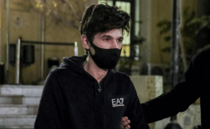ΚΛΗΣΕΙΣ ΚΑΙ SMS ΜΕ ΓΕΡΑΠΕΤΡΙΤΗ ΚΑΙ ΡΩΜΑΝΟ ΑΠΟΚΑΛΥΠΤΕΙ Ο ΦΟΥΡΘΙΩΤΗΣ ...