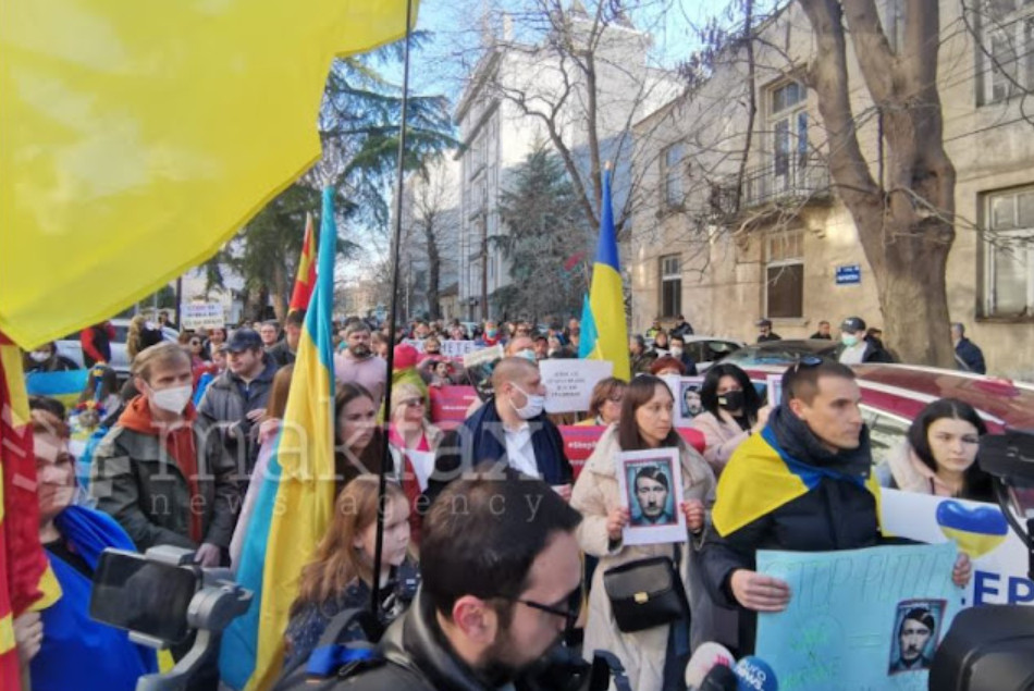 ΣΚΟΠΙΑ: ΠΟΡΕΙΑ ΔΙΑΜΑΡΤΥΡΙΑΣ ΓΙΑ ΤΟΝ ΠΟΛΕΜΟ ΣΤΗΝ ΟΥΚΡΑΝΙΑ | TASTV.gr ...