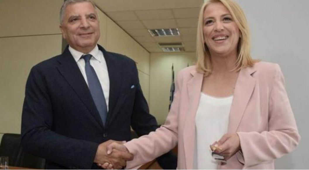 «ΜΟΝΟΔΡΟΜΟΣ» Η ΠΑΡΑΙΤΗΣΗ ΠΑΤΟΥΛΗ ΜΕΤΑ ΤΗΝ ΑΠΟΚΑΛΥΨΗ ΓΙΑ ΤΟ ΔΙΔΑΚΤΟΡΙΚΟ ...