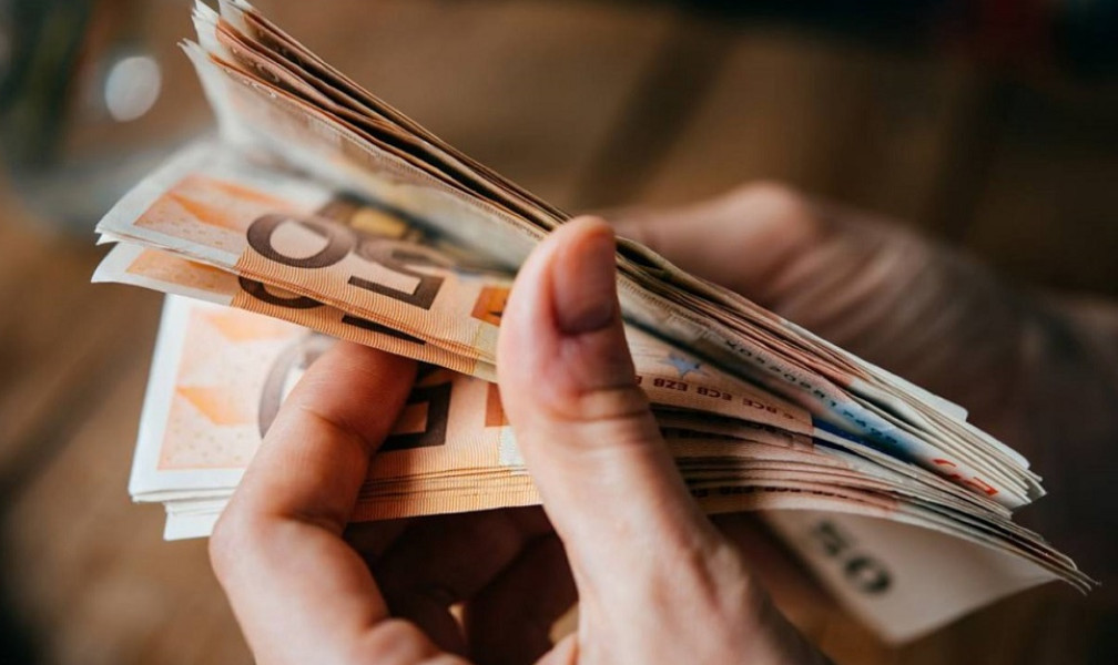 Η ΕΛΛΑΔΑ ΤΗΣ "ΤΑΛΑΙΠΩΡΙΑΣ" -ΔΙΑΒΑΣΤΕ ΤΙ ΔΙΚΑΙΟΛΟΓΗΤΙΚΑ ΧΡΕΙΑΖΟΝΤΑΙ ΓΙΑ ...