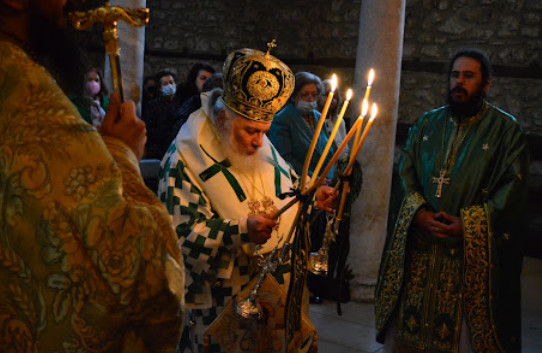 ΚΥΡΙΑΚΗ ΤΩΝ ΒΑΪΩΝ ΣΤΗΝ ΙΣΤΟΡΙΚΗ ΜΗΤΡΟΠΟΛΗ ΤΗΣ ΕΔΕΣΣΑΣ | TASTV.gr | Τα ...