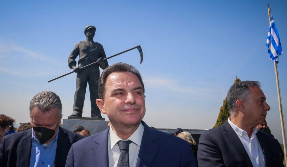 ΑΓΡΟΤΗΣ ΚΑΤΑ ΓΕΩΡΓΑΝΤΑ: Η ΚΥΒΕΡΝΗΣΗ ΕΙΝΑΙ ΑΧΑΡΙΣΤΗ (VIDEO) | TASTV.gr ...