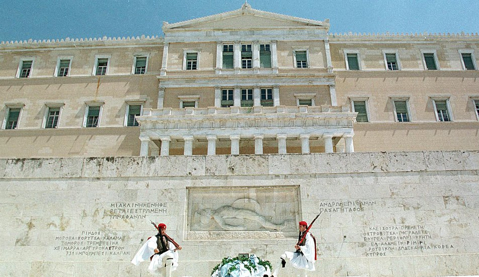ΠΟΘΕΝ ΕΣΧΕΣ : ΤΙ ΑΥΤΟΚΙΝΗΤΑ ΔΗΛΩΝΟΥΝ ΟΤΙ ΚΥΚΛΟΦΟΡΟΥΝ ΟΙ ΑΡΧΗΓΟΙ ΤΩΝ ...