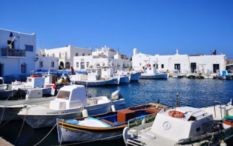 «ΔΙΑΚΟΠΕΣ ΤΩΝ ΕΛΛΗΝΩΝ: ΌΤΑΝ Η ΙΔΙΑ ΣΟΥ Η ΧΩΡΑ ΕΙΝΑΙ ΠΟΛΥ ΑΚΡΙΒΗ ...