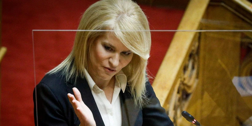 ΘΕΟΔΩΡΑ ΤΖΑΚΡΗ: «Ο ΚΟΝΤΟΛΕΩΝ ΘΥΜΙΖΕΙ ΤΟΝ ΜΑΥΡΙΚΗ ΚΙ Ο ΚΥΡΙΑΚΟΣ ΤΟΝ ...
