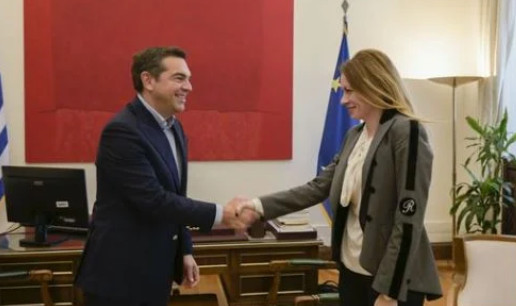 ΜΕΤΑΓΡΑΦΗ ΒΟΥΛΕΥΤΙΝΑΣ ΣΤΟ ΣΥΡΙΖΑ ΑΠΟ ΤΟ ΜΕΡΑ25 | TASTV.gr | Τα νέα της ...