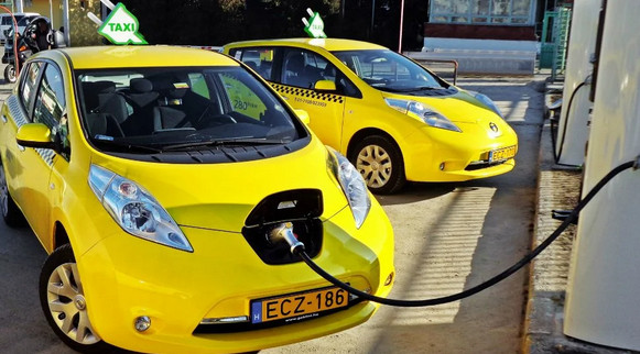 ΞΕΚΙΝΑ Η ΕΠΙΔΟΤΗΣΗ ΓΙΑ ΑΝΤΙΚΑΤΑΣΤΑΣΗ ΠΑΛΑΙΩΝ ΤΑΞΙ ΜΕ ΗΛΕΚΤΡΙΚΑ | TASTV ...