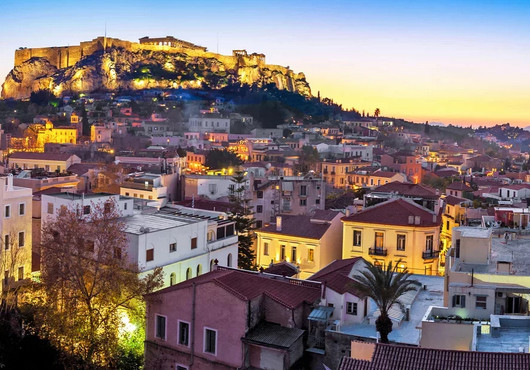 ΓΕΡΜΑΝΟΙ ΣΥΝΤΑΞΙΟΥΧΟΙ ΜΕΤΑΚΟΜΙΖΟΥΝ ΣΤΗΝ ΕΛΛΑΔΑ -«ΜΑΓΝΗΤΕΣ» Ο ΗΛΙΟΣ ΚΑΙ ...