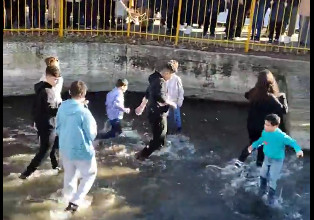 ΣΕΒΑΣΤΕΙΑΝΑ ΣΚΥΔΡΑΣ : ΕΟΡΤΑΣΜΟΣ ΘΕΟΦΑΝΕΙΩΝ [ΒΙΝΤΕΟ] | TASTV.gr | Τα νέα ...