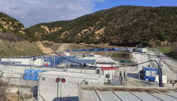 ΣΤΗ ΦΥΛΑΚΗ 27ΧΡΟΝΟΣ ΠΟΥ ΑΣΕΛΓΟΥΣΕ ΣΕ 8ΧΡΟΝΟ ΠΡΟΣΦΥΓΟΠΟΥΛΟ ΣΕ ΔΟΜΗ ...