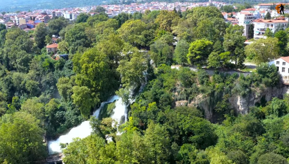 ΈΔΕΣΣΑ: Η ΠΟΛΗ ΜΕ ΤΟΥΣ 12 ΚΑΤΑΡΡΑΚΤΕΣ - ΒΙΝΤΕΟ | TASTV.gr | Τα νέα της ...