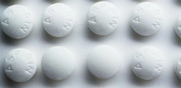 ΑΣΠΙΡΙΝΗ: ΓΙΑΤΙ Η ΔΡΑΣΗ ΤΗΣ ΞΑΝΑΜΠΑΙΝΕΙ ΣΤΟ ΜΙΚΡΟΣΚΟΠΙΟ; – ΟΦΕΛΗ ΚΑΙ ...