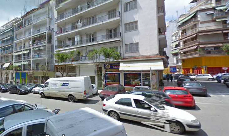ΕΚΡΗΞΗ ΣΕ AIRBNB ΜΕ ΤΡΕΙΣ ΤΡΑΥΜΑΤΙΕΣ ΣΤΟ ΚΕΝΤΡΟ ΤΗΣ ΘΕΣ/ΝΙΚΗΣ | TASTV ...