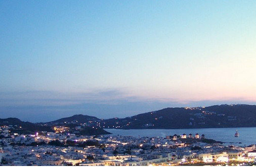 ΠΑΡΤΥ ΜΕ ΝΑΡΚΩΤΙΚΑ ΣΤΗΝ ΜΥΚΟΝΟ- 10 ΣΥΛΛΗΨΕΙΣ ΑΠΟ ΤΗΝ ΕΛ.ΑΣ. | TASTV.gr ...