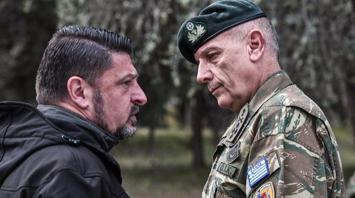 Η ΣΥΖΥΓΟΣ ΤΟΥ ΑΡΧΗΓΟΥ ΓΕΕΘΑ ΣΤΟ ΨΗΦΟΔΕΛΤΙΟ ΤΟΥ... ΥΦΥΠΟΥΡΓΟΥ ΆΜΥΝΑΣ ...