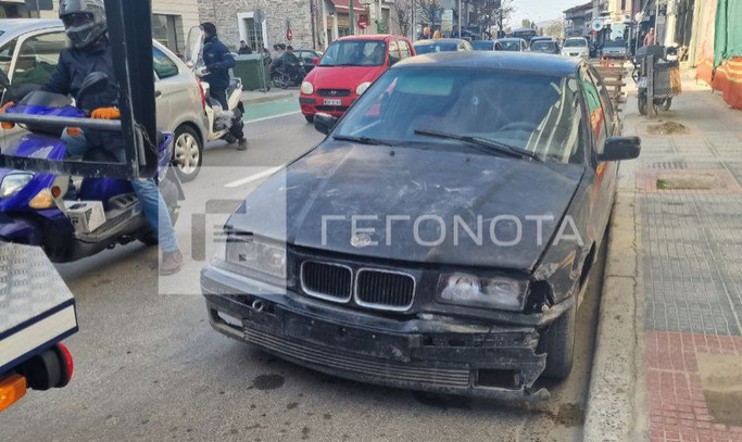 ΈΒΓΑΛΕ ΤΙΣ ΠΙΝΑΚΙΔΕΣ ΓΙΑ ΝΑ ΓΛΙΤΩΣΕΙ ΤΟ ΠΡΟΣΤΙΜΟ ΚΑΙ ΠΗΓΕ ΓΙΑ ΤΣΙΠΟΥΡΑ ...