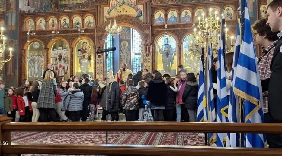 ΕΔΕΣΣΑ: ΓΙΟΡΤΗ 3 ΙΕΡΑΡΧΩΝ ΣΕΠΕ ΕΔΕΣΣΑΣ | TASTV.gr | Τα νέα της Πέλλας LIVE