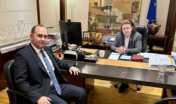 ΛΑΚΗΣ ΒΑΣΙΛΕΙΑΔΗΣ: : ΣΥΝΑΝΤΗΣΗ ΜΕ ΠΡΟΤΑΣΕΙΣ ΓΙΑ ΤΑ ΑΡΧΑΙΑ ΤΗΣ ΠΕΛΛΑΣ ΜΕ ...