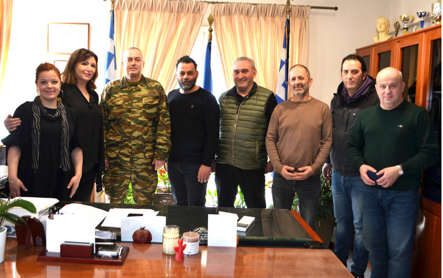 ΣΥΝΑΝΤΗΣΗ ΤΗΣ ΔΗΜΑΡΧΟΥ ΣΚΥΔΡΑΣ ΜΕ ΤΟΝ ΝΕΟ ΥΠΟΔΙΟΙΚΗΤΗ ΤΗΣ IIΑΣ Μ/Κ ...