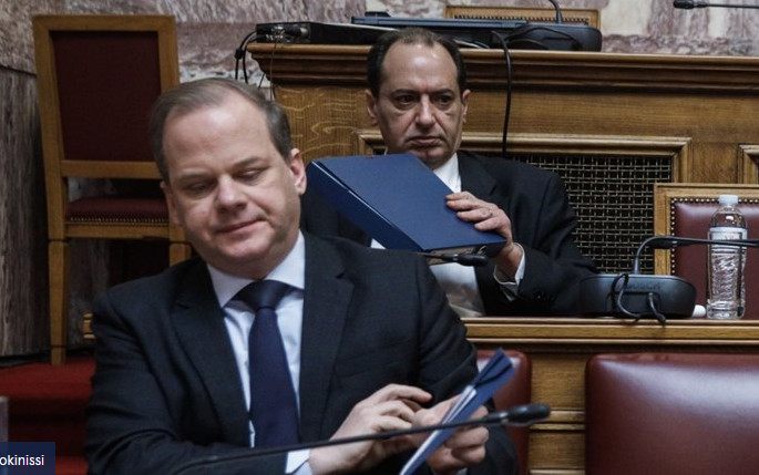 ΤΕΜΠΗ: ΚΑΚΟΥΡΓΗΜΑ ΓΙΑ ΚΑΡΑΜΑΝΛΗ ΚΑΙ ΣΠΙΡΤΖΗ ΦΩΤΟΓΡΑΦΙΖΕΙ Ο ΕΦΕΤΗΣ ...