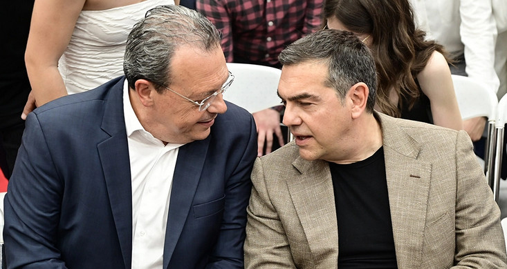 "ΚΑΤΙ ΕΤΟΙΜΑΖΕΤΑΙ" ΜΕΤΑΞΥ ΦΑΜΕΛΛΟΥ & ΤΣΙΠΡΑ - ΕΞΕΡΡΑΓΗ Ο ΠΟΛΑΚΗΣ ...