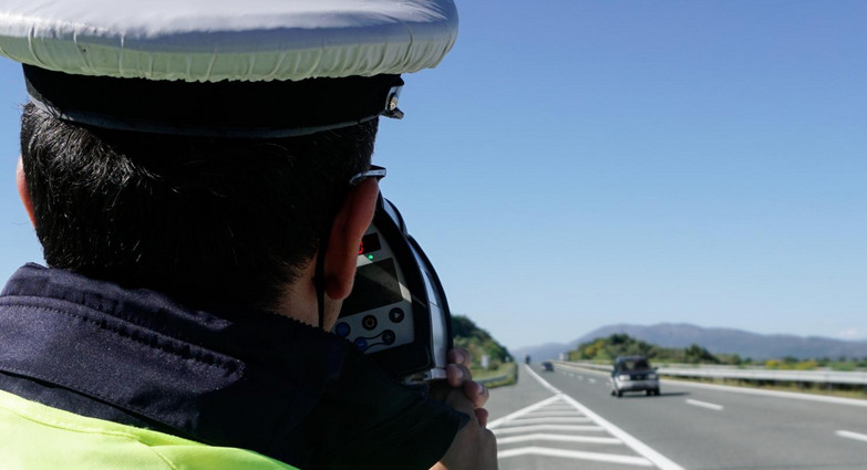 ΤΕΛΟΣ ΣΤΗΝ ΥΠΕΡΒΟΛΙΚΗ ΤΑΧΥΤΗΤΑ -ΚΑΤΑΣΧΕΣΗ ΓΙΑ ΟΣΟΥΣ ΒΥΘΙΖΟΥΝ ΤΟ ΠΟΔΙ ...